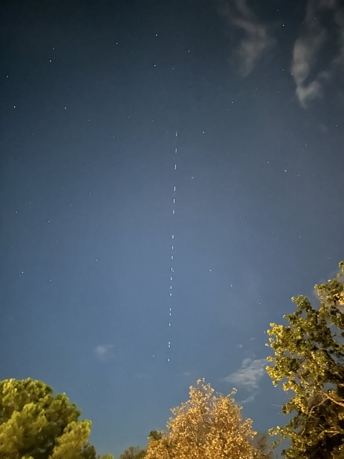 Captain? Seen a few minutes ago at the coastline of croatia. Small dots ...