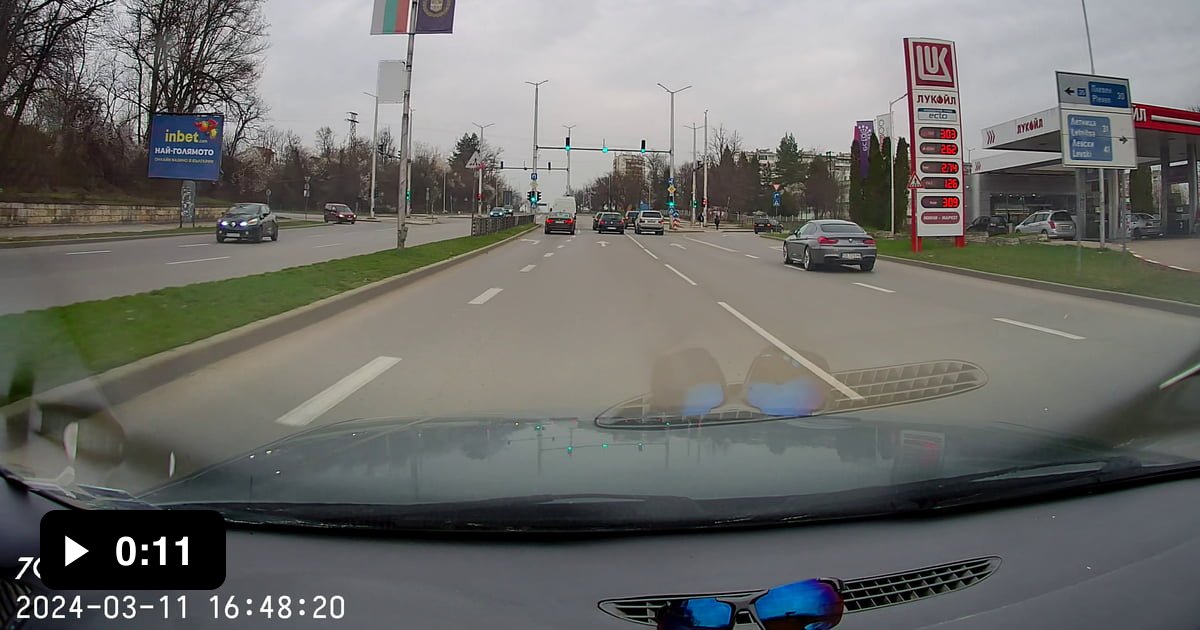 At least he try….. - 9GAG