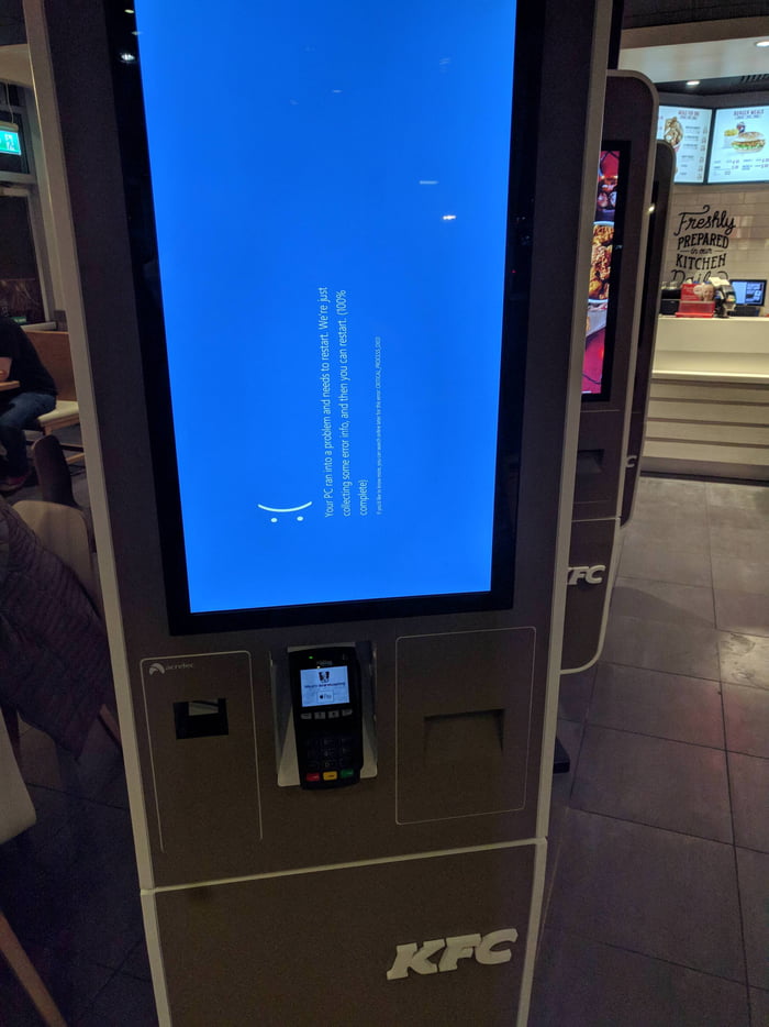 Even KFC self-service machines can meet their fate with Windows 10 - 9GAG