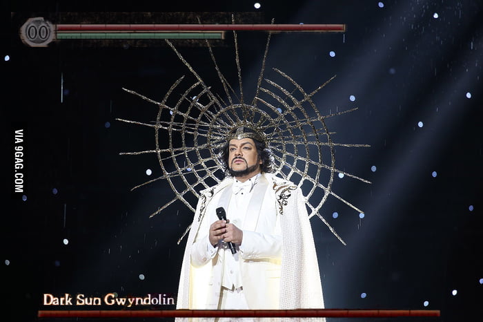 So this is how Gwyndolin looks like without his mask - 9GAG