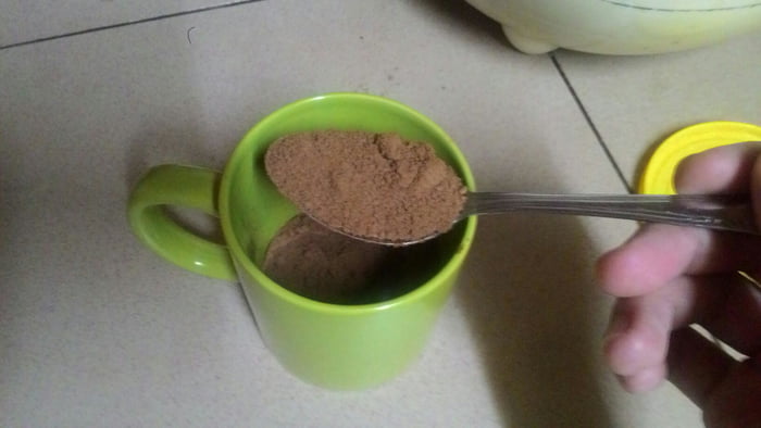 One does not simply make milo from milo powder without eating a spoon ...