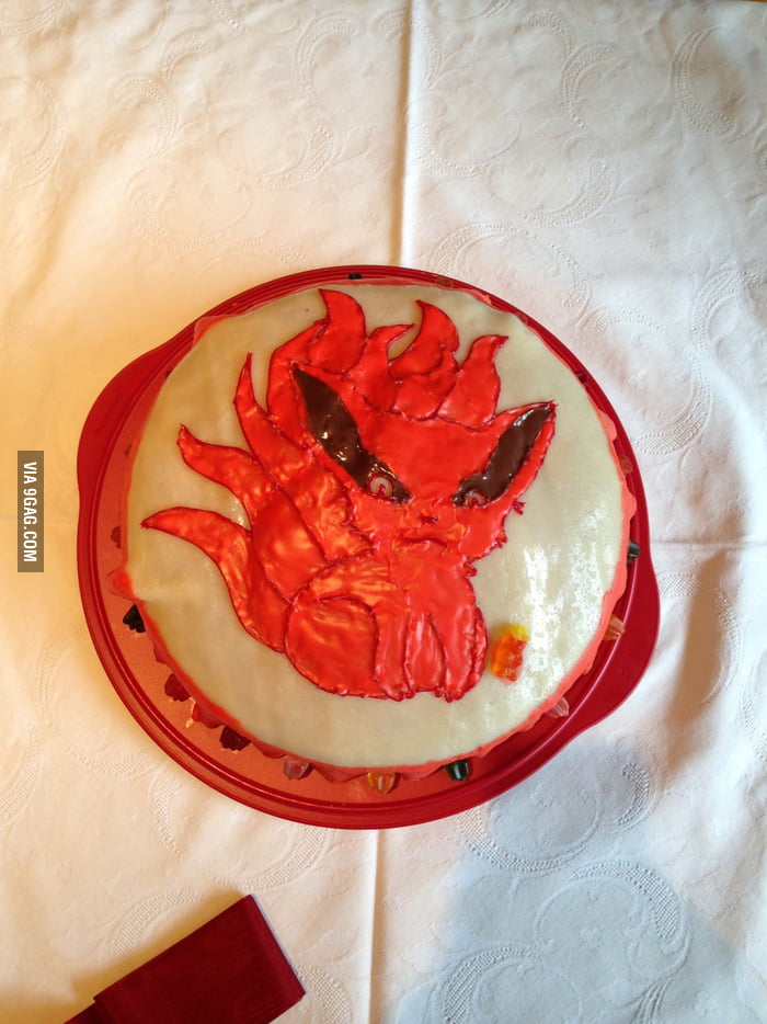 My girlfriend made me this awesome Kurama cake! - 9GAG