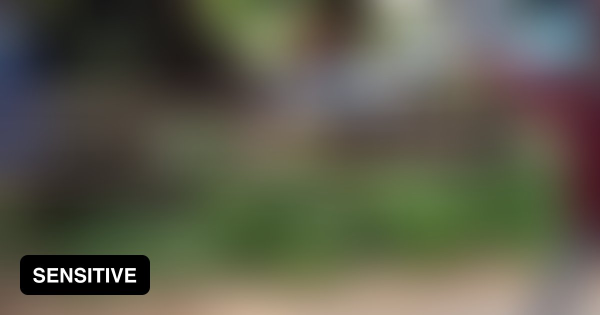 Strike a pose - 9GAG