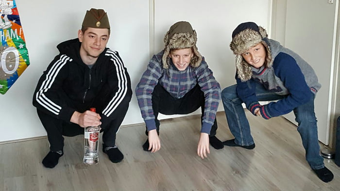 Family squat. (im on the left) slav birthday - 9GAG