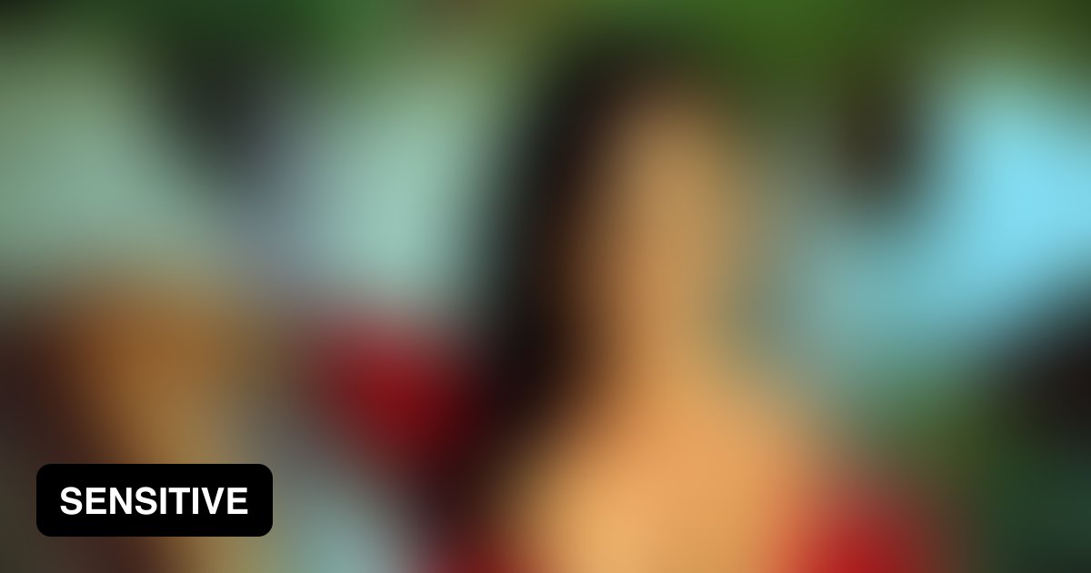 Monica Bellucci 1980 - 9GAG