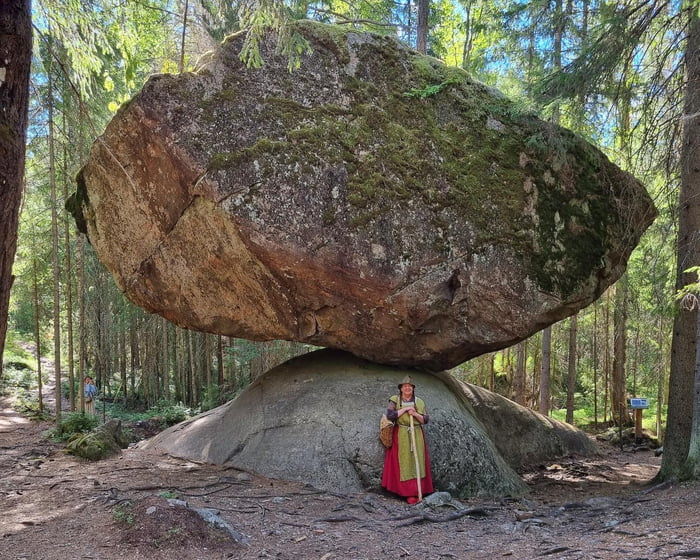 Kummakivi is a 500,000 kg rock in Finland that has been balancing on ...
