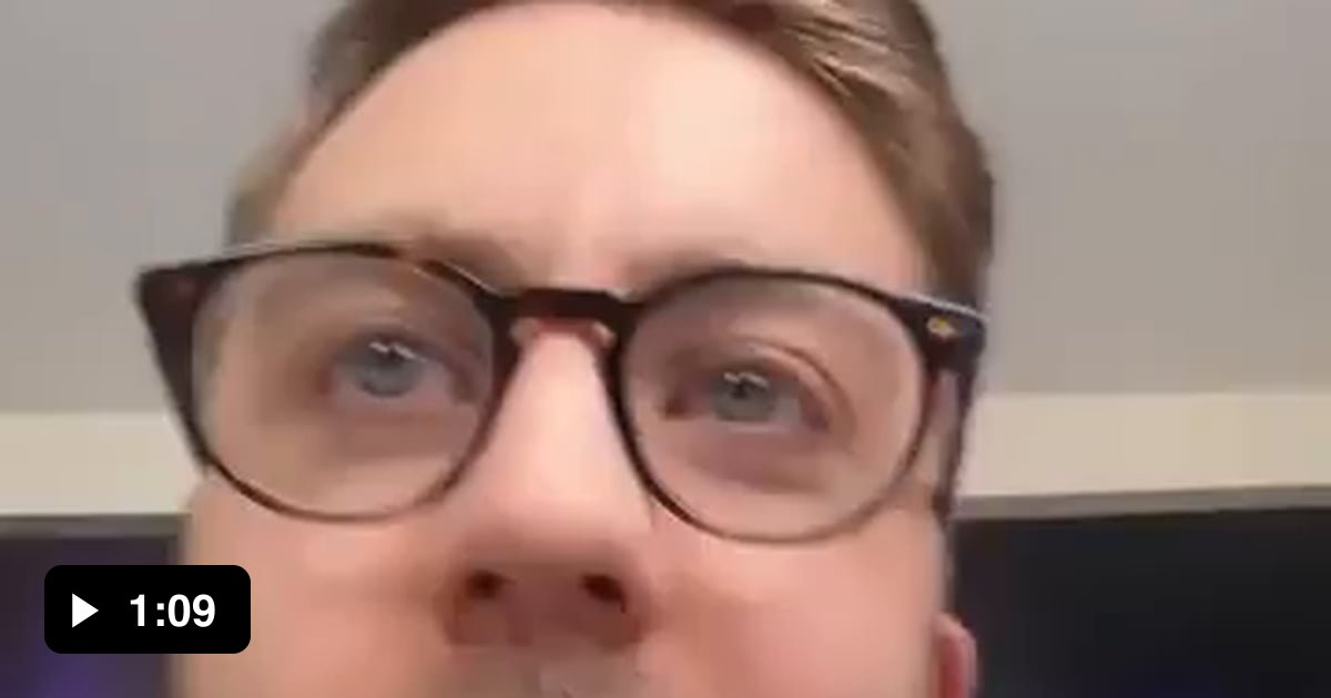 One advantage of being blind - 9GAG