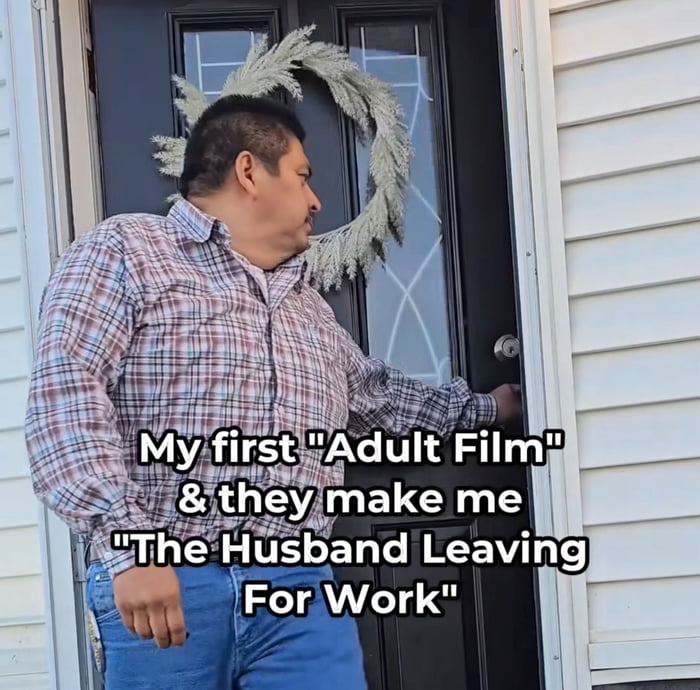 Finally landed my first gig - 9GAG