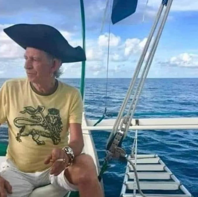 Keith Richards on his way to the new world. Ca. 1492 - 9GAG