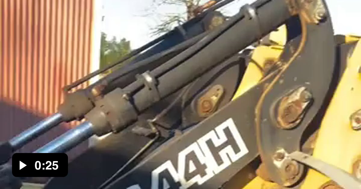 This front end loader broke in half. NSFW, bad language. - 9GAG