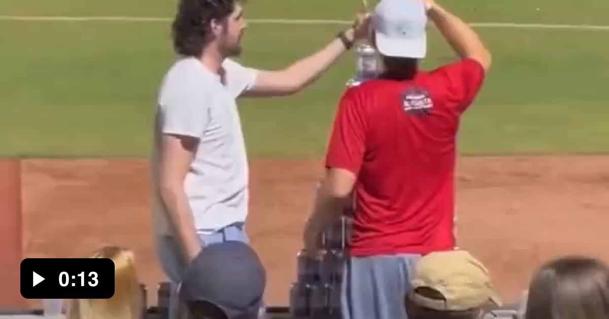 Baseball fans have to entertain themselves - 9GAG