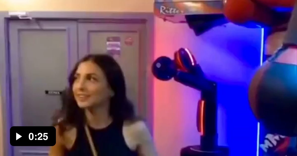 What you doing if this your girl? - 9GAG