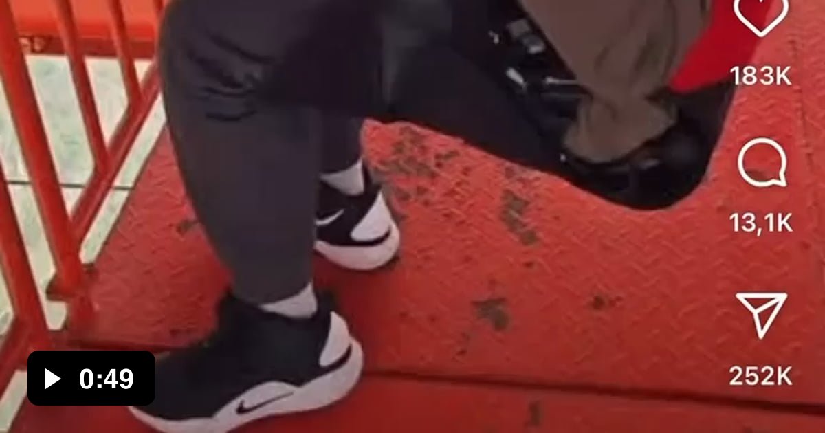 That first drop is something else - 9GAG