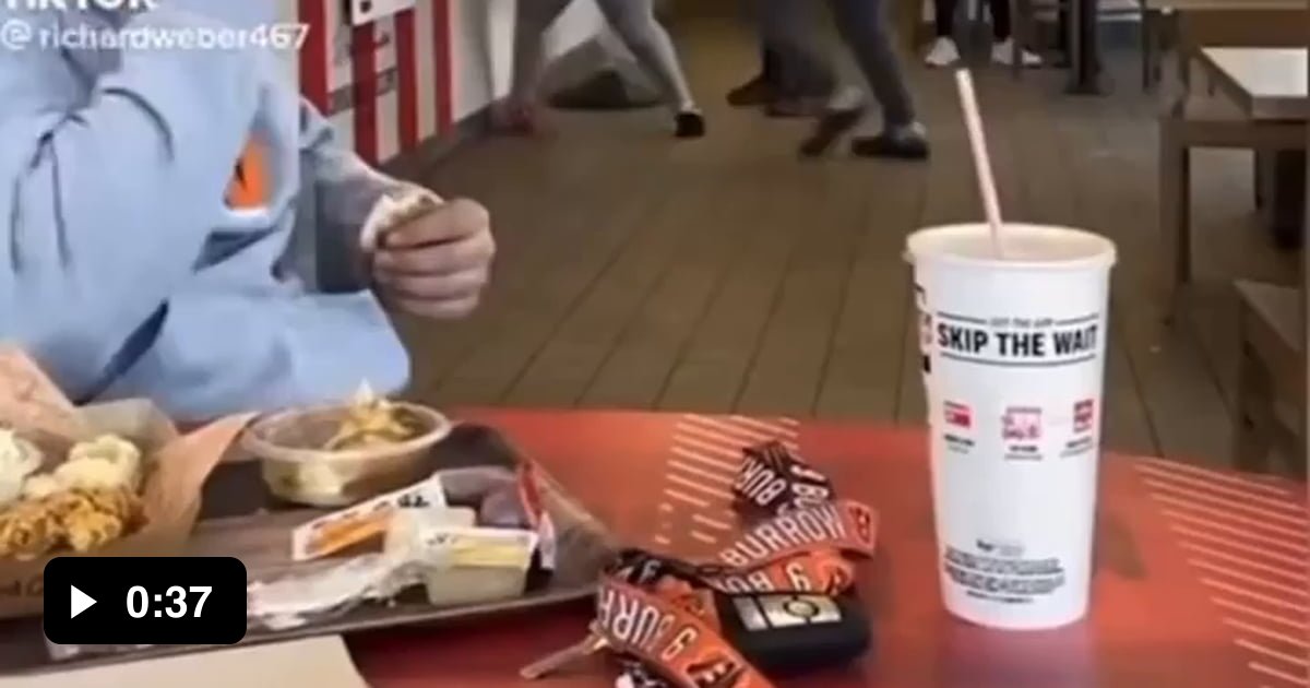 Just trying to enjoy my meal when things got interesting. - 9GAG