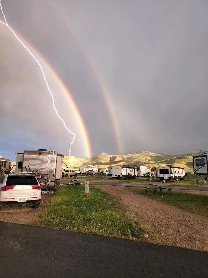 Double rainbow/lightning strike on smoke tower - Anaconda MT - 9GAG