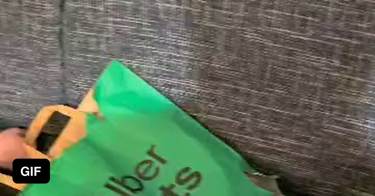 Chinese Uber Eats - 9GAG