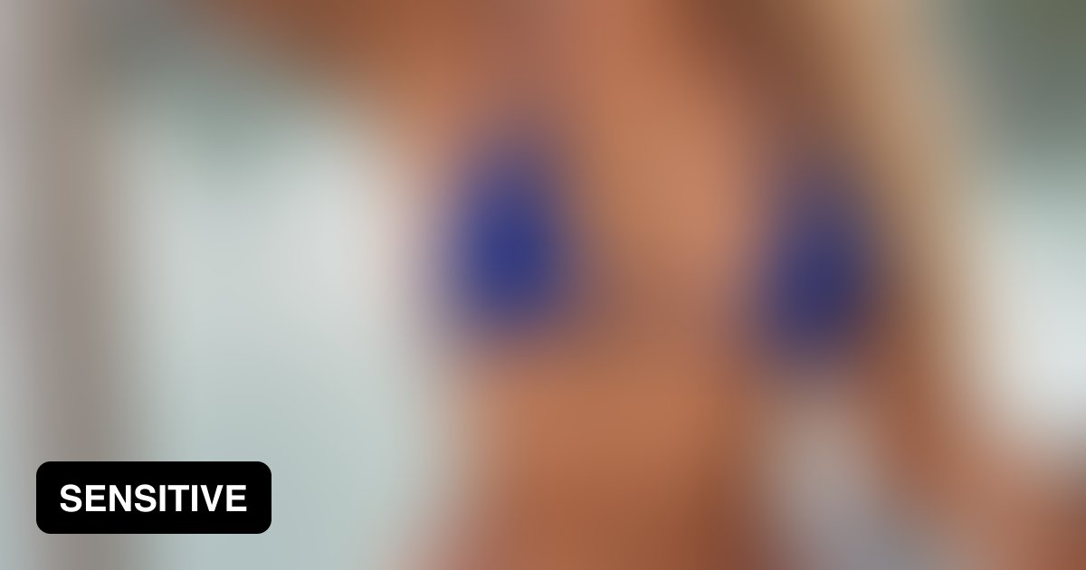 Blue bikini babe - 9GAG