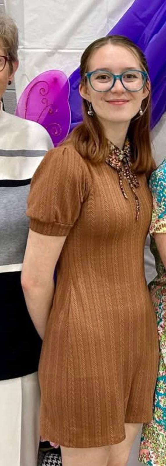 Glasses Cutie - 9GAG