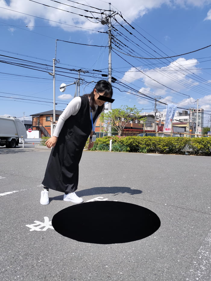 Portable ACME hole made with Musou Black Fabric KIWAMI, a fabric that ...