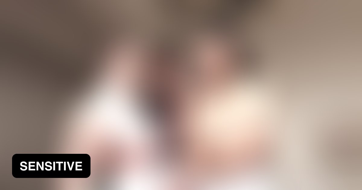 Every day is titty day #945 - 9GAG