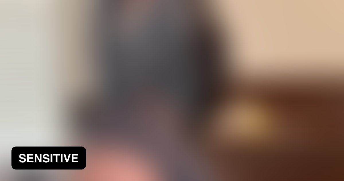 Face or cock first? - 9GAG