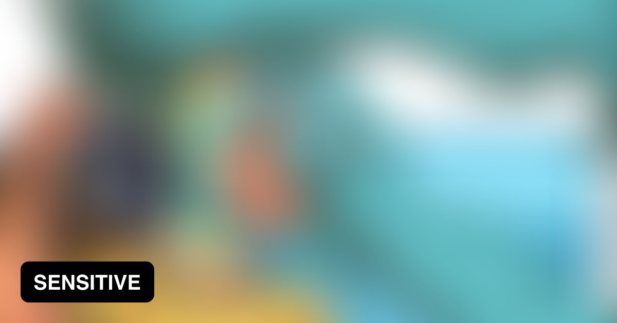 Brazilian Miku shaking her tanned hips - 9GAG