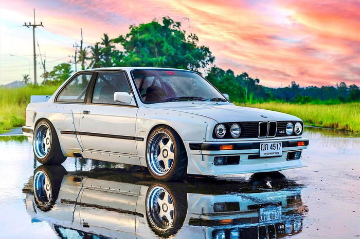 Pandem BMW E30 M3 - 9GAG