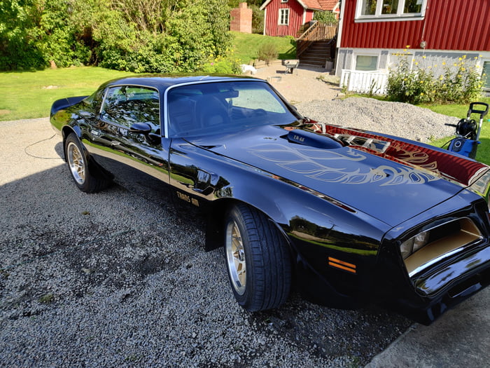 -77 Trans Am. Detailed - 9GAG