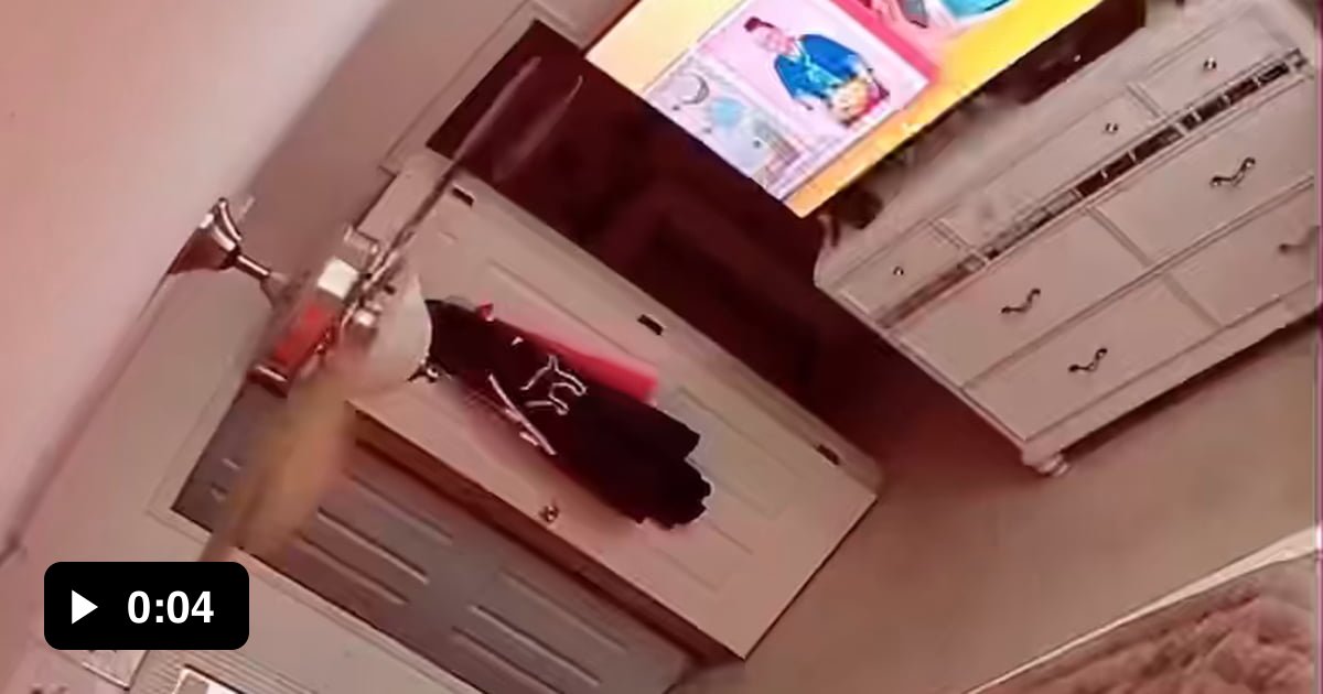 Mother’s reflexes - 9GAG