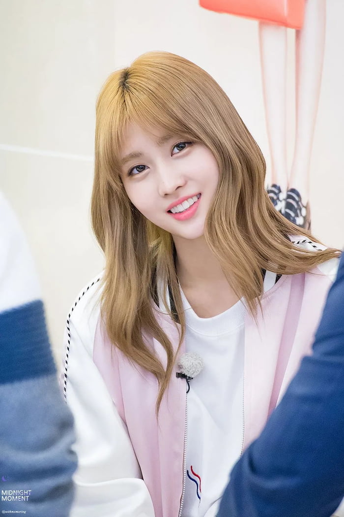 Momo's lovely smile! - 9GAG