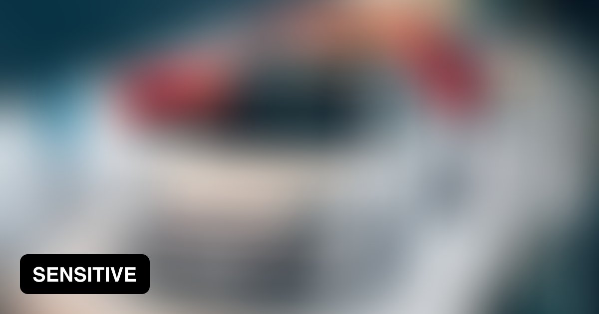 VW Golf MK5 GTI W12 650hp - 9GAG