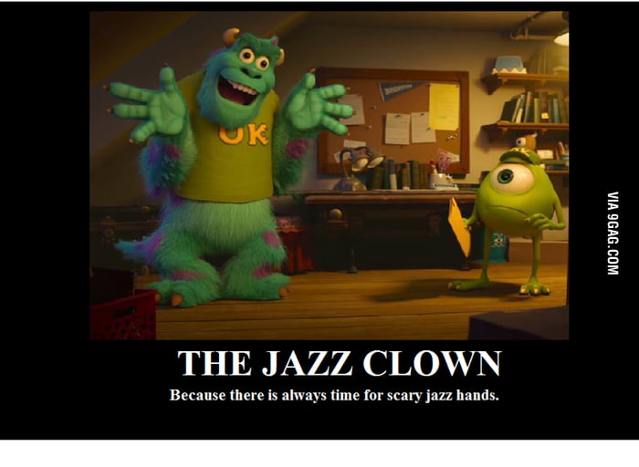 Most hilarious monster scare... - 9GAG