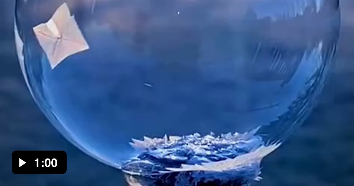 Frozen bubble - 9GAG