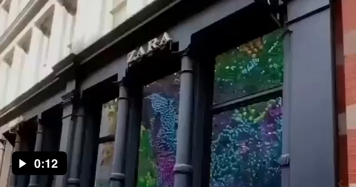Trippy store front - 9GAG