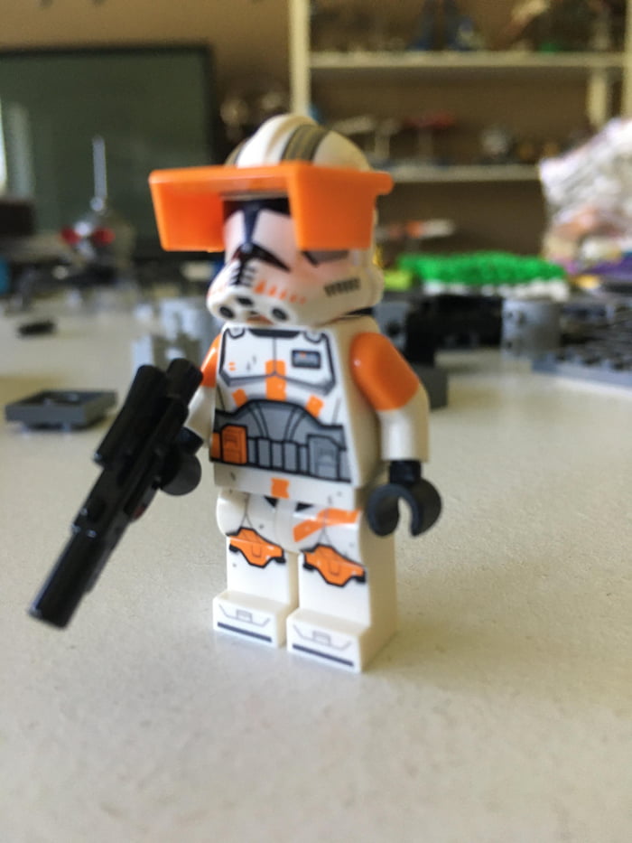P2 Commander Cody with dual-moulded arms! - 9GAG