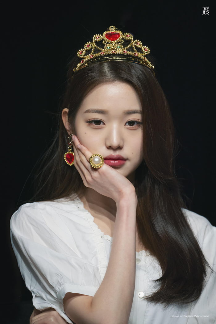 220505 Vicky Jang @ Fansign Event - 9GAG