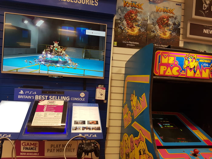 My Local GAME (Think UK GameStop) Recently Installed Free-to-Play Retro ...