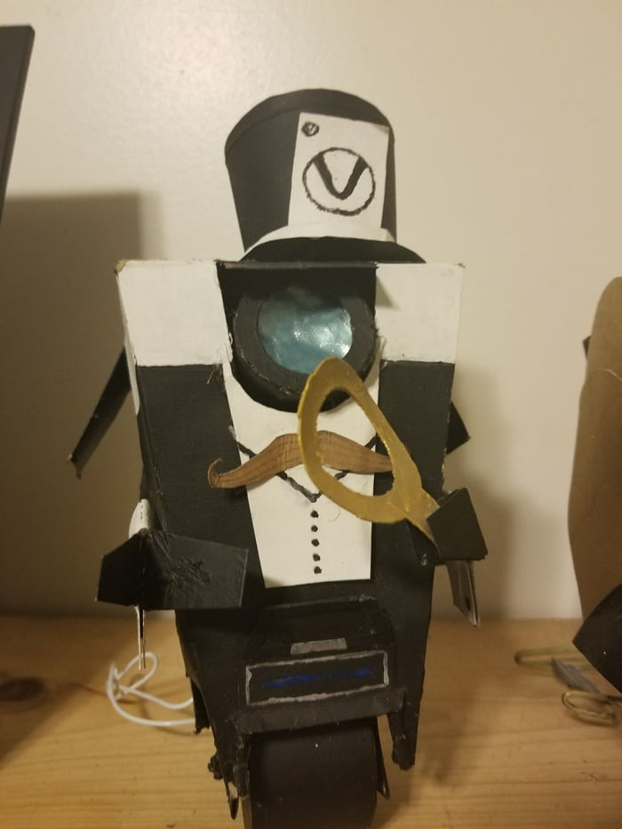 Sir clap trap first one we made hes seen a few cons so hes a bit beaten ...