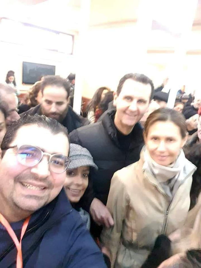 A selfie gathers the head of the Syrian regime, Bashar al-Assad ...