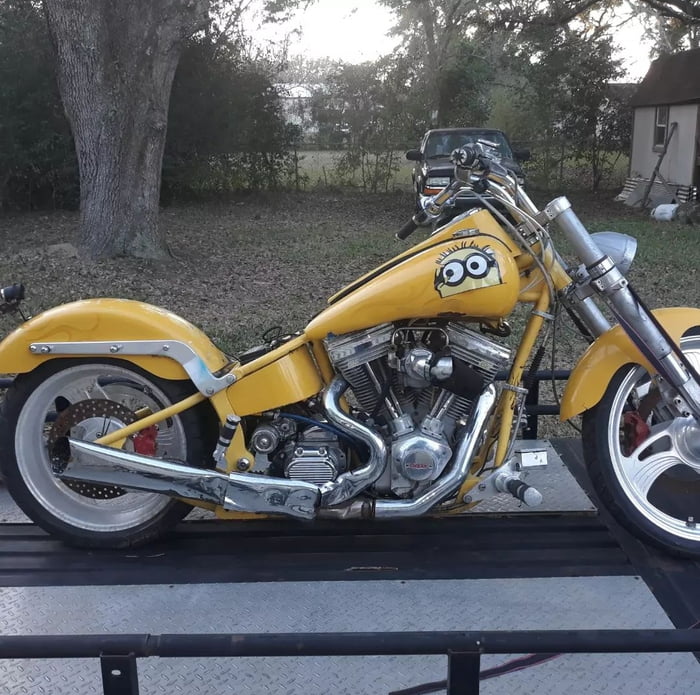 Minions motorcycle - 9GAG