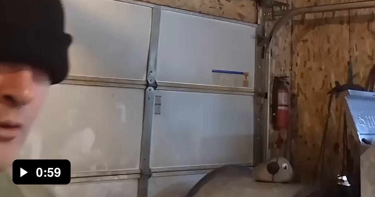 Oh no it's the cops! again. and again. and again. - 9GAG