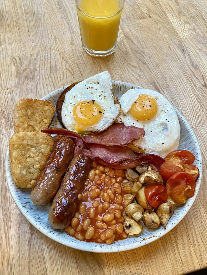 Full English Breakfast - 9GAG