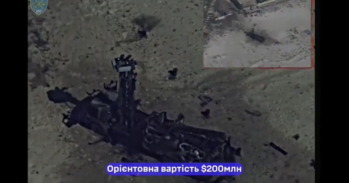 Ukrainians took out a russian Leer-2 electronic anti drone station in ...