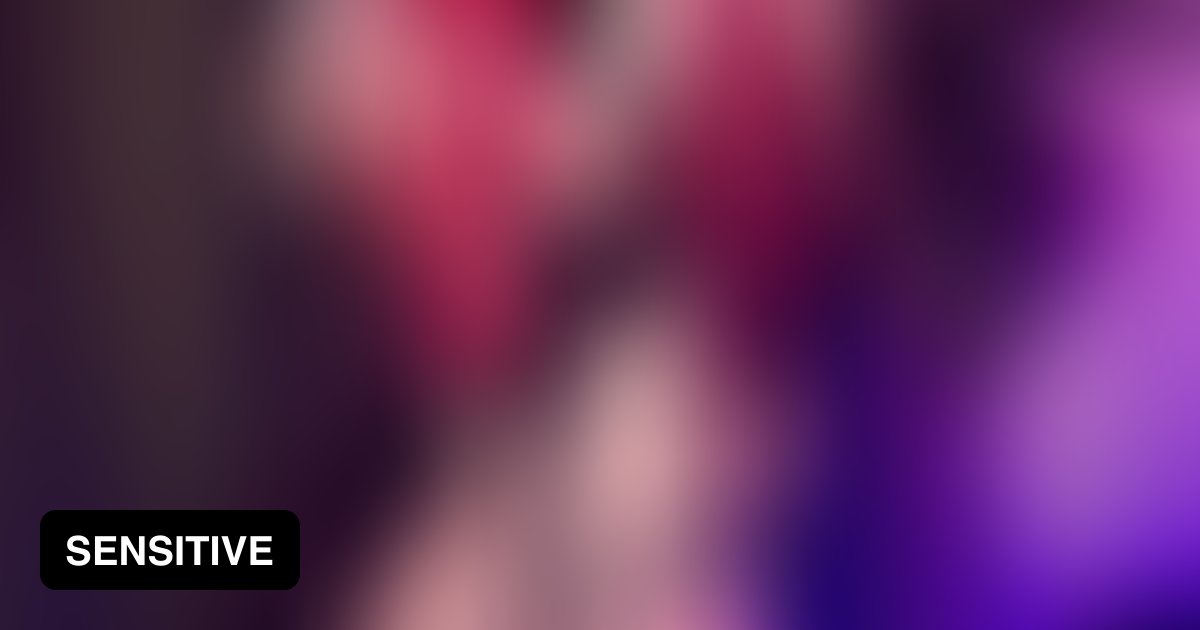 Makima from Сhainsaw man cosplay by Virtual Lady - 9GAG