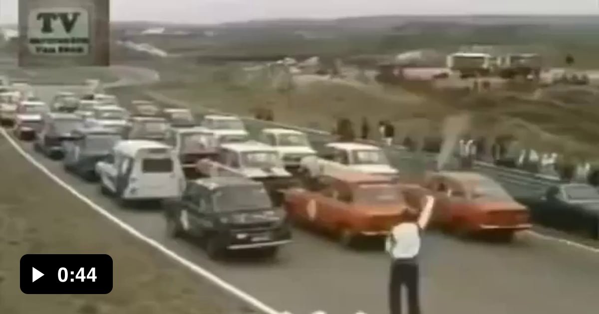 Backwards car racing in the Netherlands - 9GAG