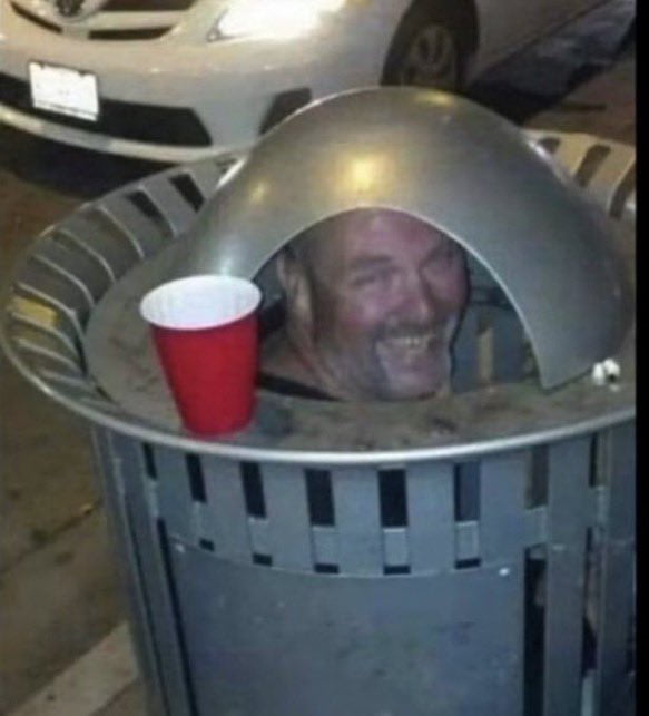 Oh, Hobo of the trash can, what is your wisdom? - 9GAG
