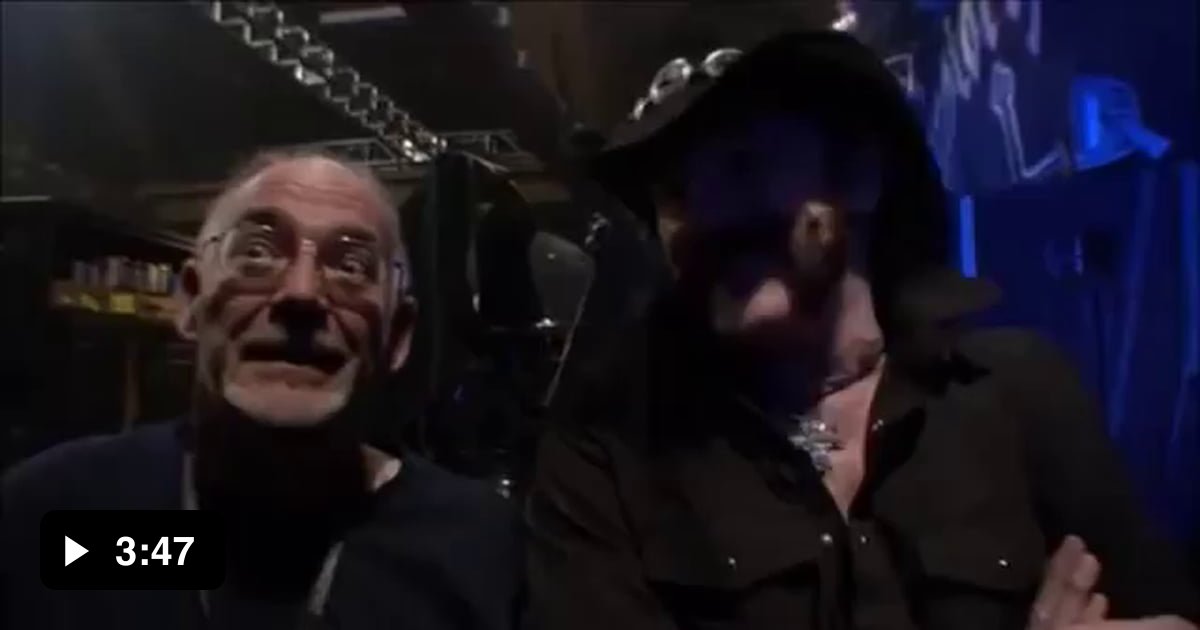 We have too much unfunny crap in here, so here's Lemmy, telling jokes. - 9GAG
