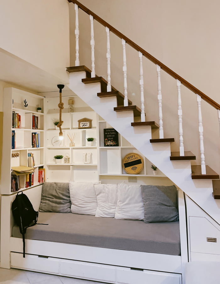 Cozy reading nook - 9GAG