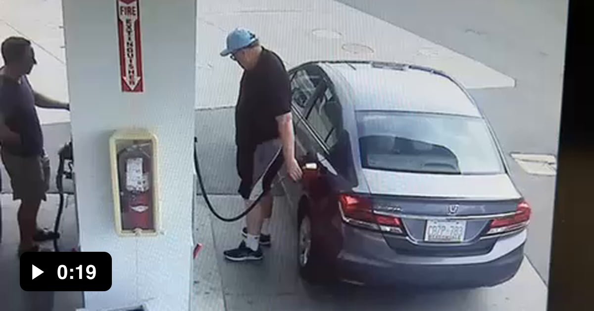 And the award for the biggest pos goes to ..... - 9GAG