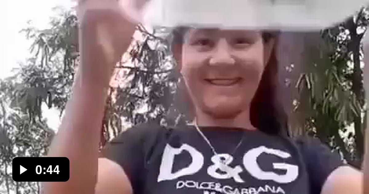 Unique way to recycle. - 9GAG